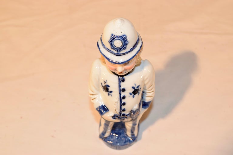 19th Century Flow Blue English Bobby Figure For Sale at 1stDibs