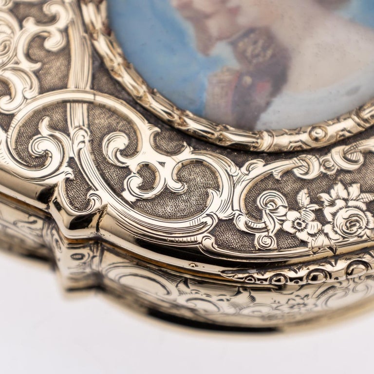 19th Century French 18K Gold Royal Presentation Snuff Box, c.1850 For ...