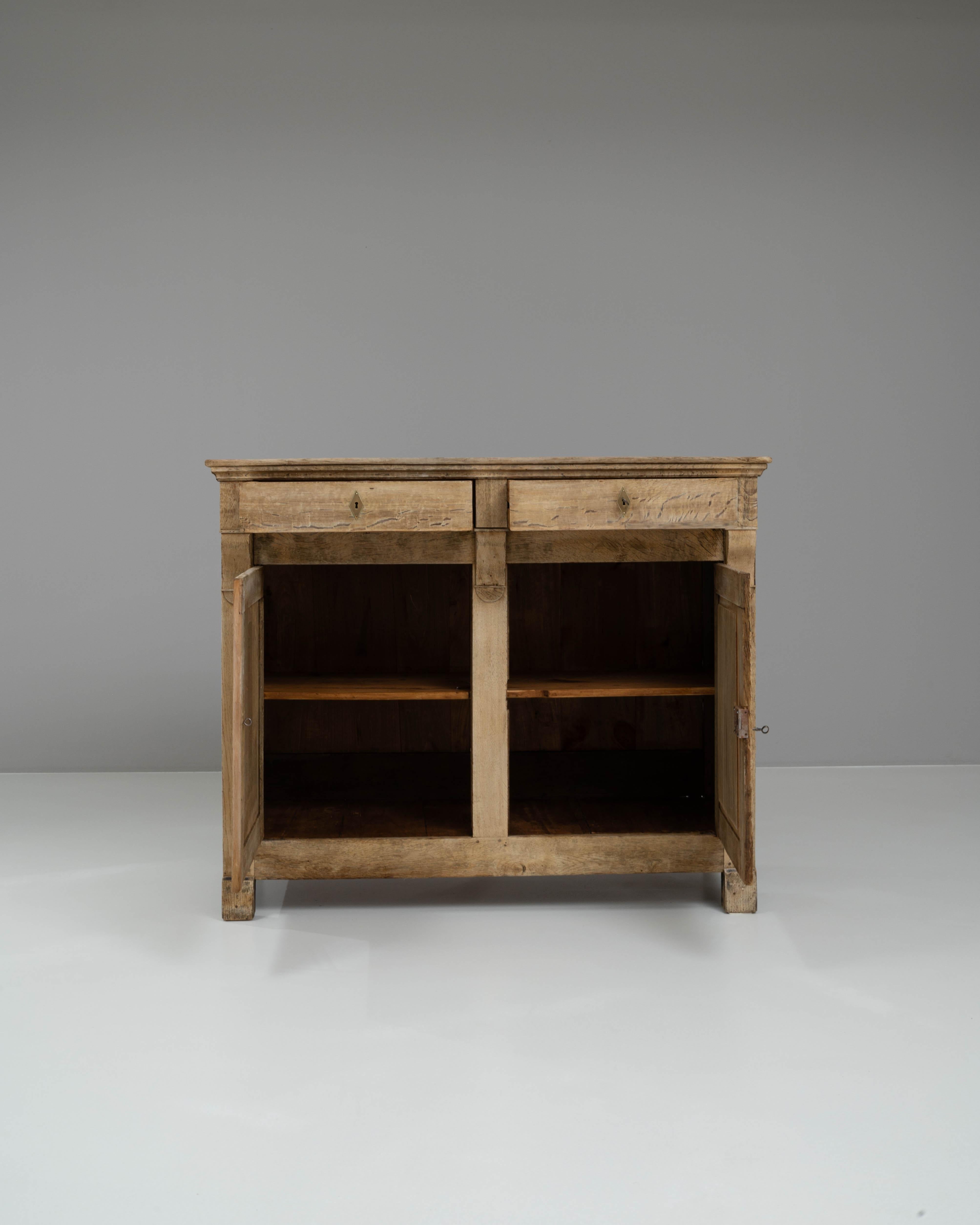19th Century French Bleached Oak Buffet For Sale at 1stDibs