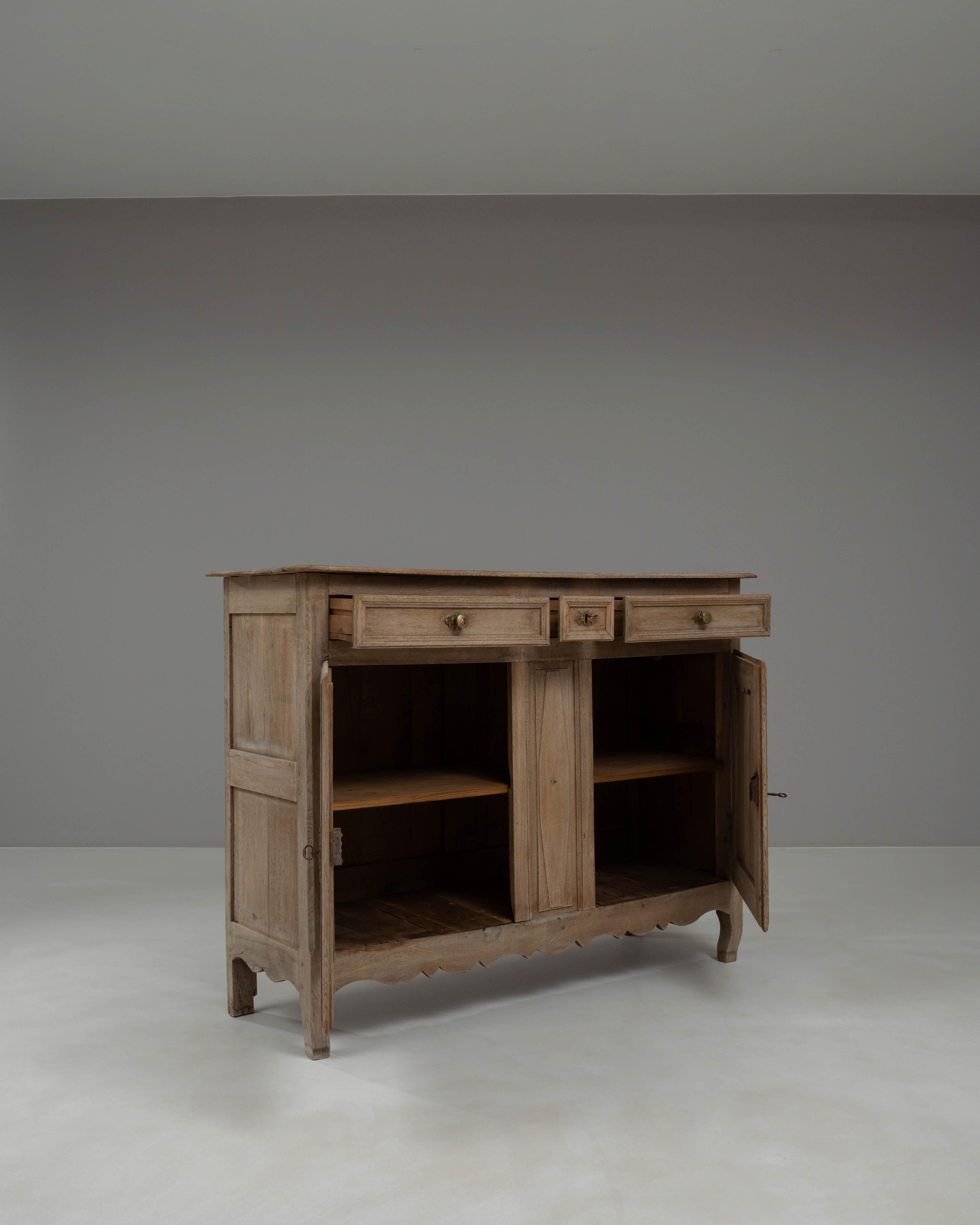 19th Century French Bleached Oak Buffet For Sale at 1stDibs