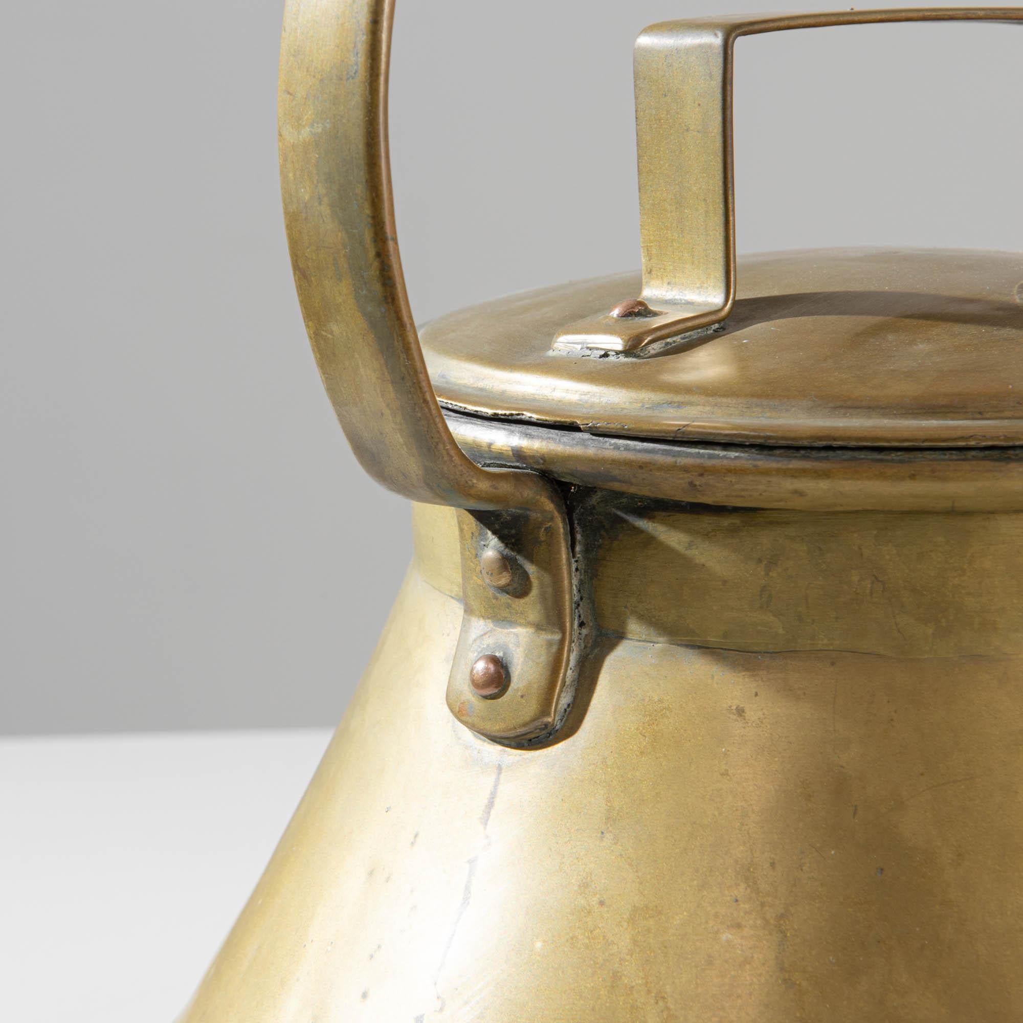 19th Century French Brass Kettle For Sale at 1stDibs