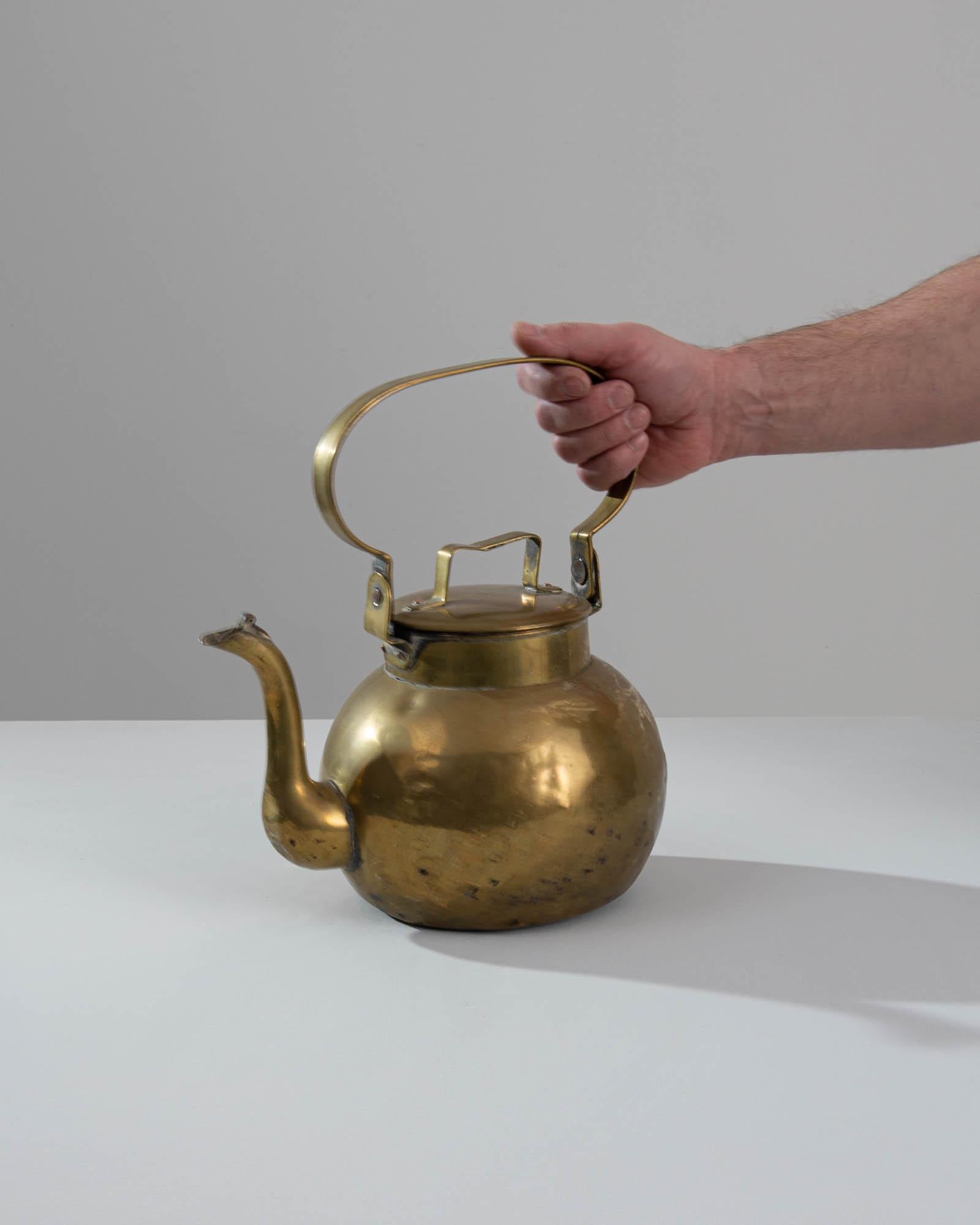 19th Century French Brass Kettle For Sale at 1stDibs