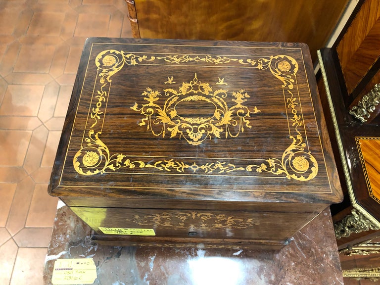 19th Century French Charles X Rosewood Inlay Tantalus Box, 1870s at 1stDibs