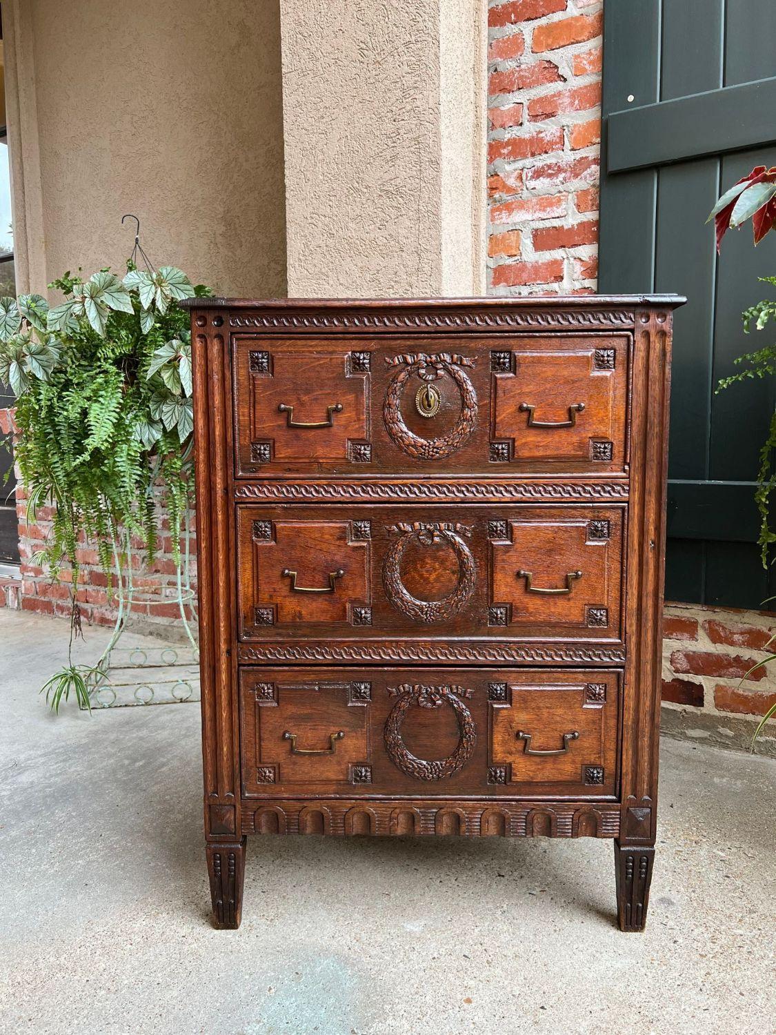 19th century French Chest End Table Louis XVI Carved Oak Laurel Wreath ...