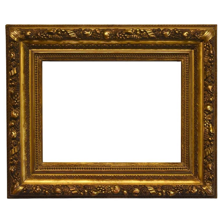 19th Century French Gilded Gesso 15x21 Picture Frame For Sale at 1stDibs
