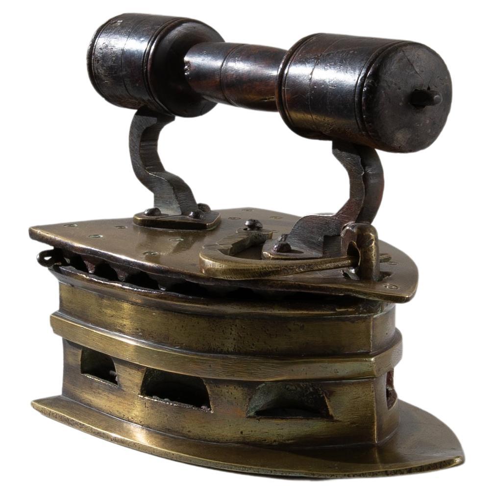 Antique 19th Century French Coal Iron For Sale at 1stDibs