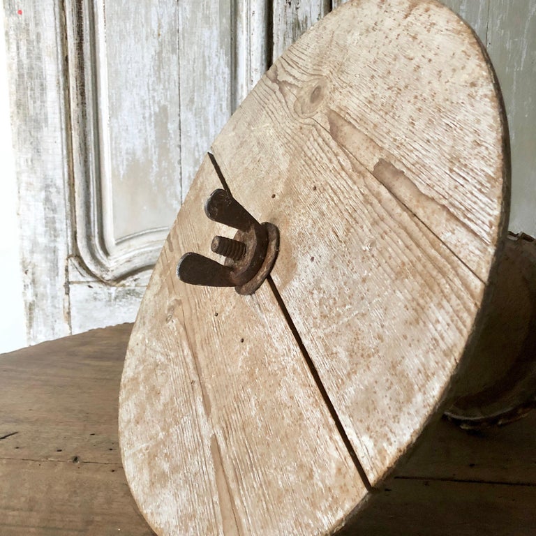 19th Century French Large Wood Gilt Paint Ceiling Medallion For Sale at ...