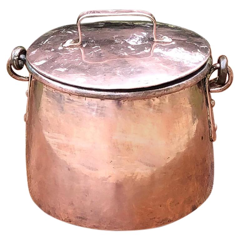 18th Century Brass and Copper Hand-Forged Stock Pot For Sale at 1stDibs