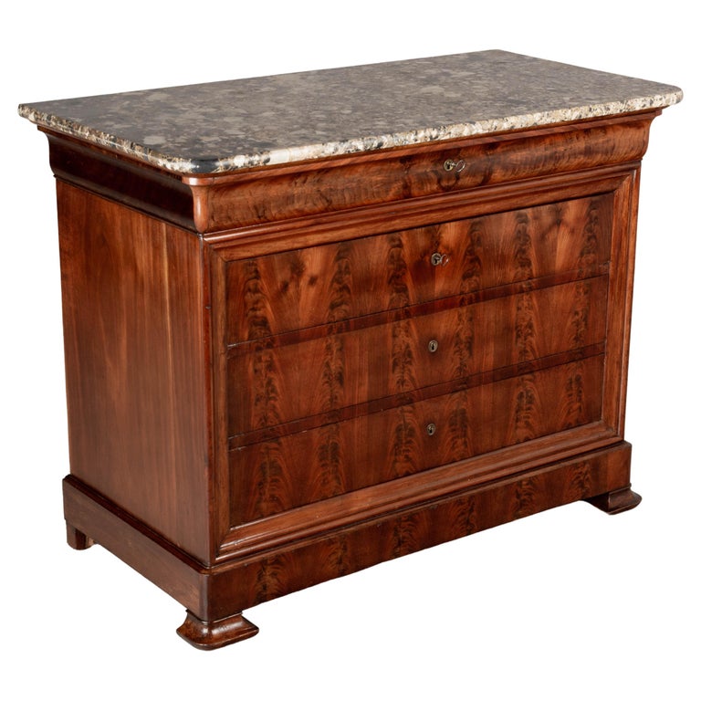 Commode ou commode Louis Philippe en acajou du XIXe siècle français En ...