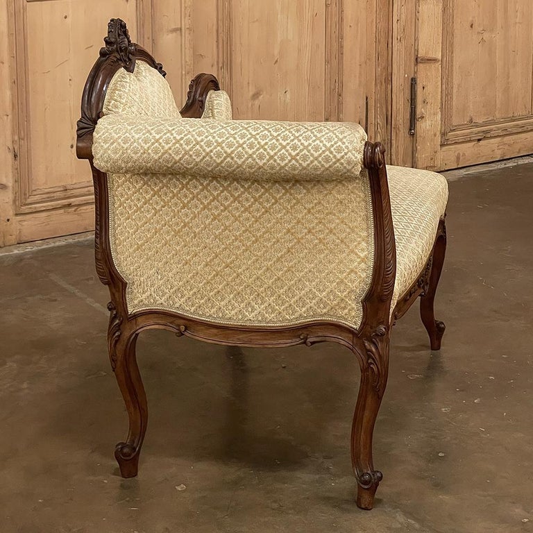 19th Century French Louis XV Walnut Petite Chaise Lounge For Sale at ...