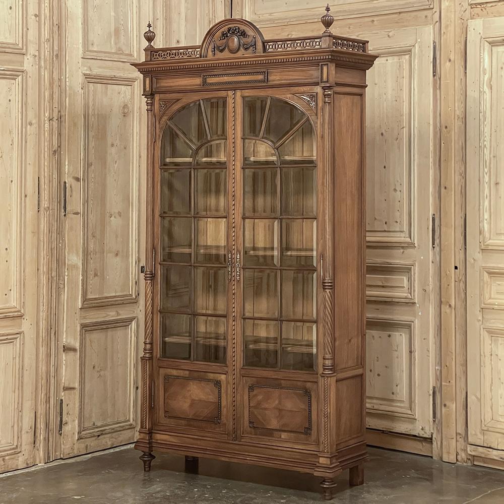 19th Century French Louis XVI Blonde Walnut Bookcase For Sale at 1stDibs