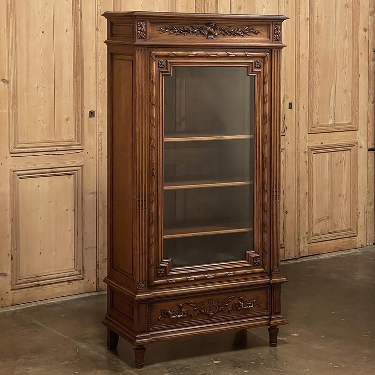 19th Century French Louis XVI Walnut Vitrine For Sale at 1stDibs