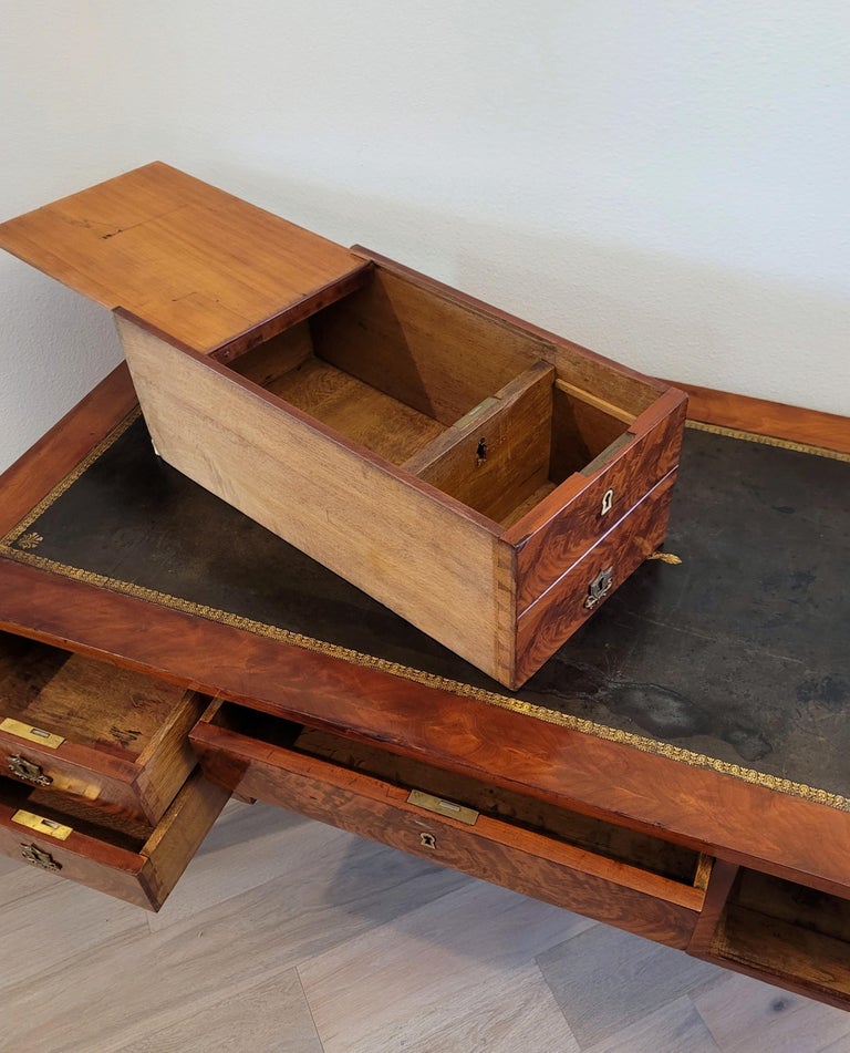 19th Century French Mahogany Writing Desk For Sale at 1stDibs