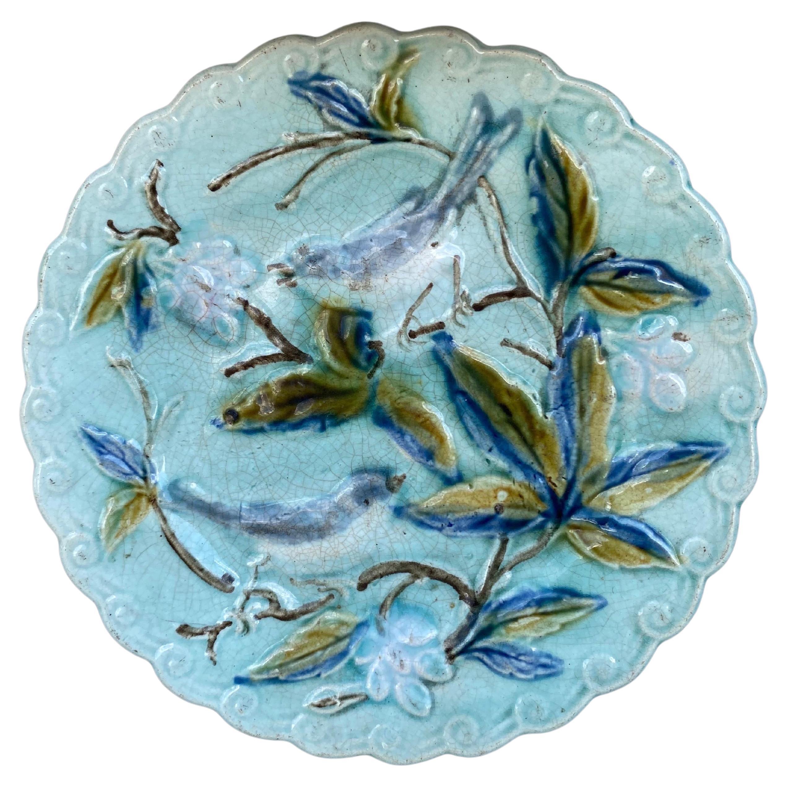 19th Century, French, Majolica Birds Plate Onnaing For Sale at 1stDibs