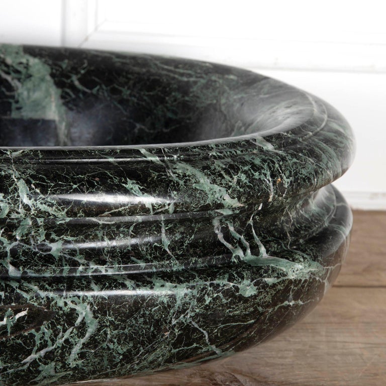 19th Century French Marble Cistern For Sale at 1stDibs