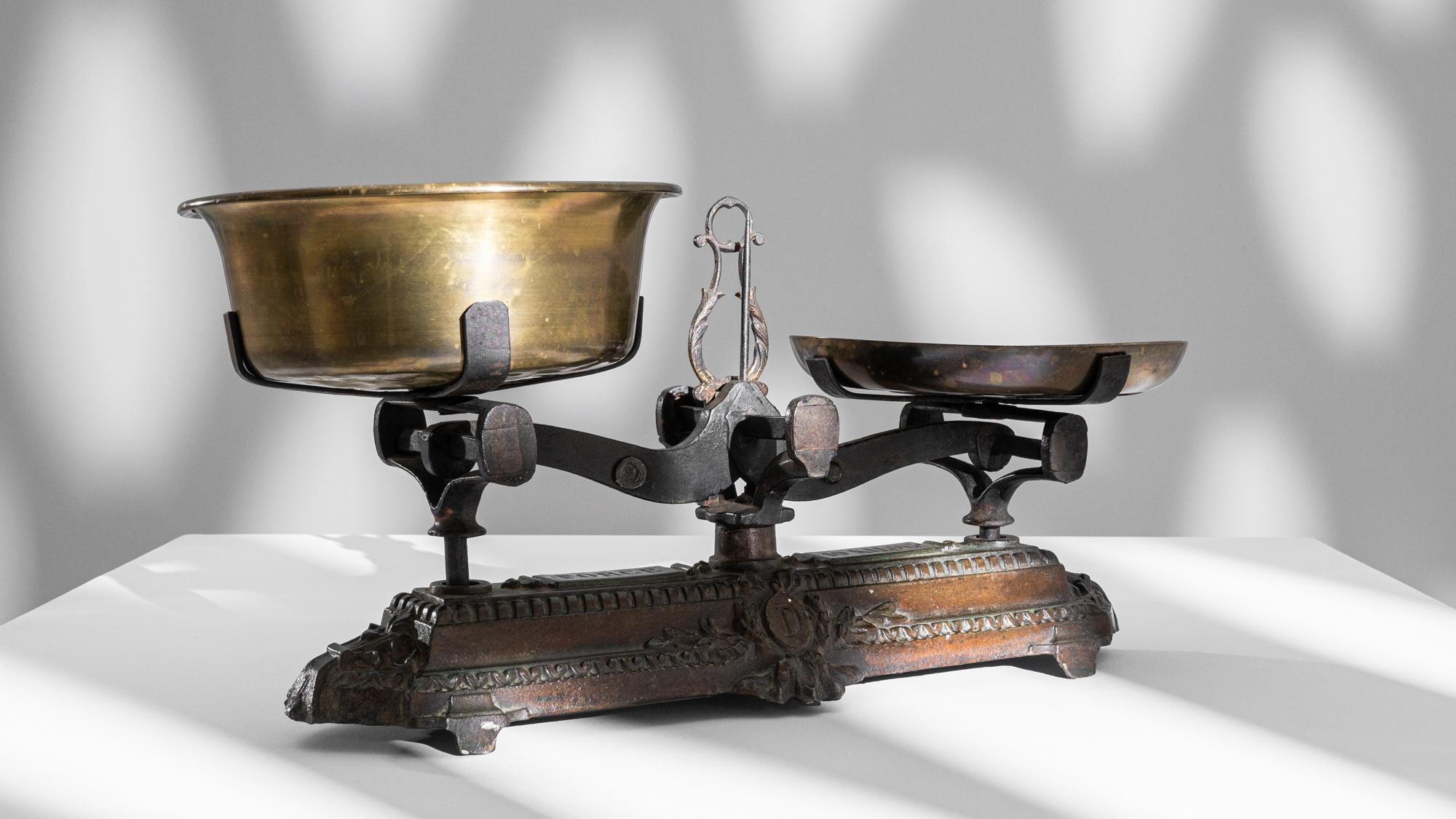 19th Century French Metal Scale For Sale at 1stDibs