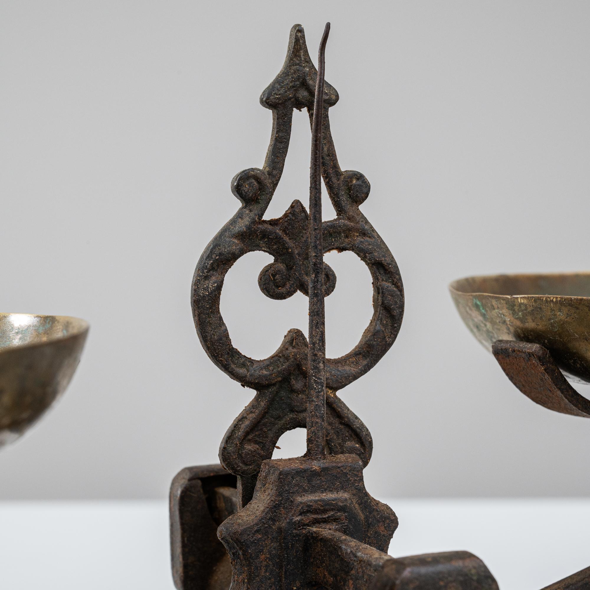 19th Century French Metal Scale For Sale at 1stDibs