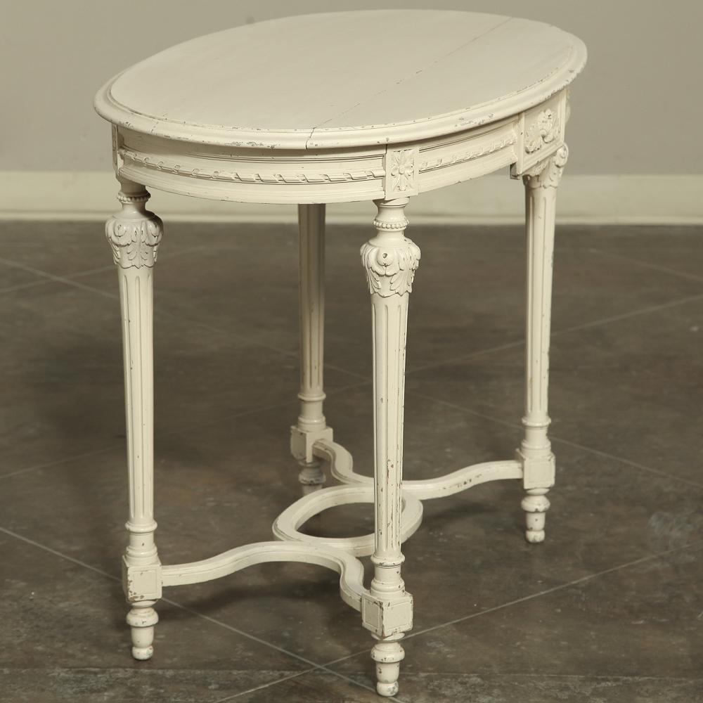 19th Century French Neoclassical Oval Painted End Table For Sale at 1stDibs