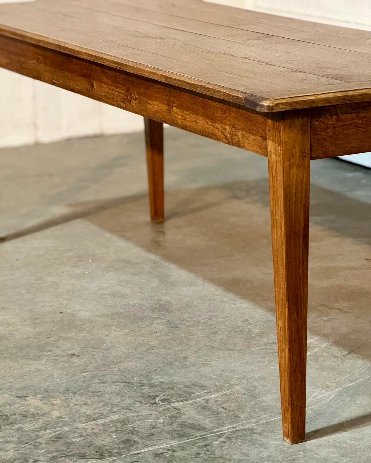 19th Century French Normandy Farmhouse Dining Table For Sale at 1stDibs