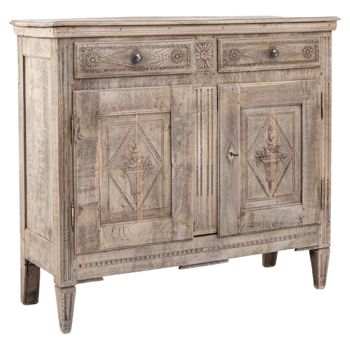 19th Century French Provincial Oak Buffet For Sale at 1stDibs