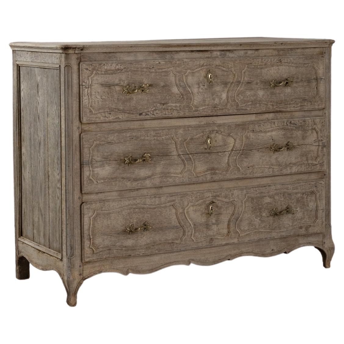 Wonderful 19th Century Natural Oak Oversized Chest For Sale at 1stDibs