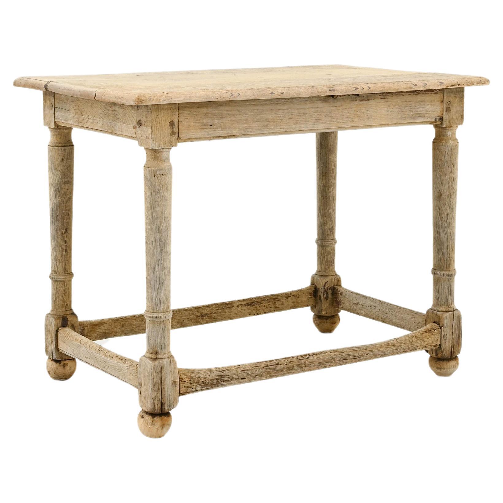 Early 19th Century French Oak Side Table For Sale at 1stDibs