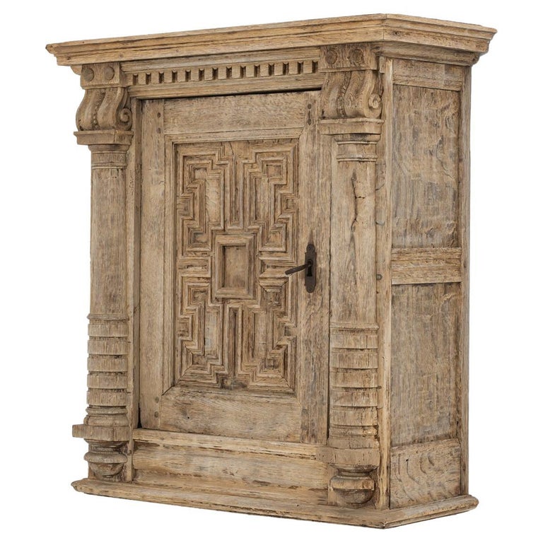19th Century French Oak Wall Cabinet For Sale at 1stDibs