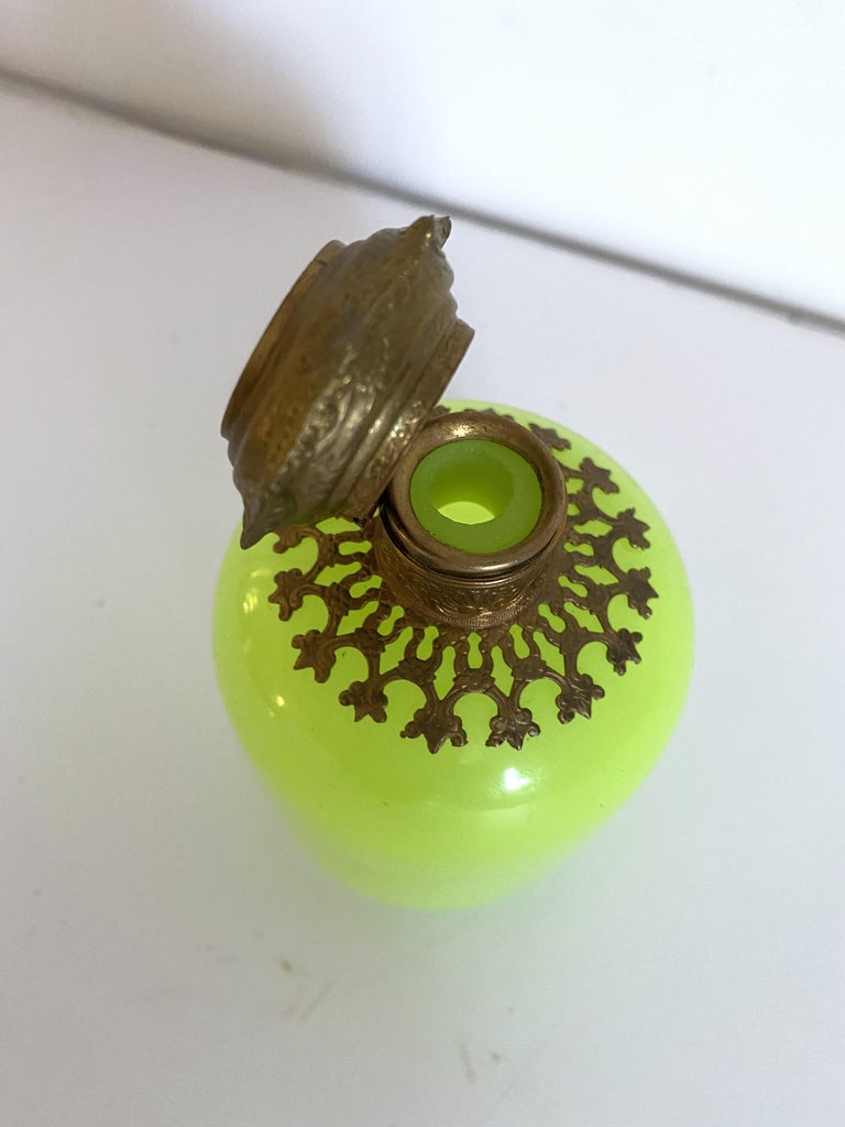 19th Century French Opaline Perfume Bottle For Sale at 1stDibs