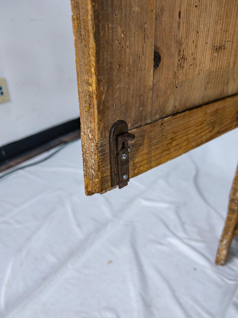 19th Century French Original Paint Server For Sale at 1stDibs