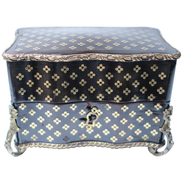 19th Century French Perfumerie Box For Sale at 1stDibs