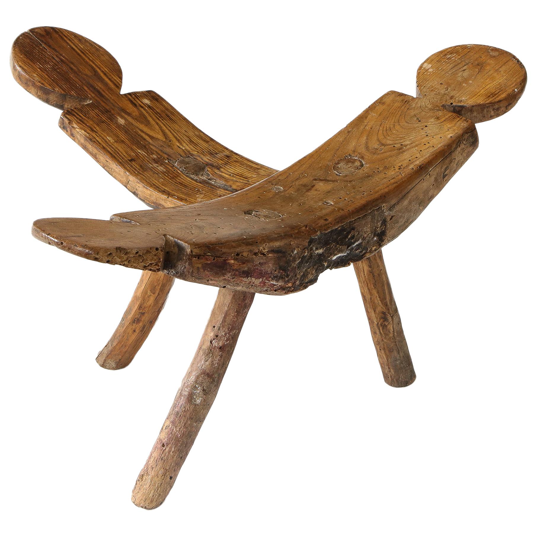 19th Century rustic Stool For Sale at 1stDibs