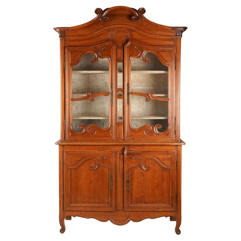 19th Century French Provincial Carved Buffet For Sale at 1stDibs