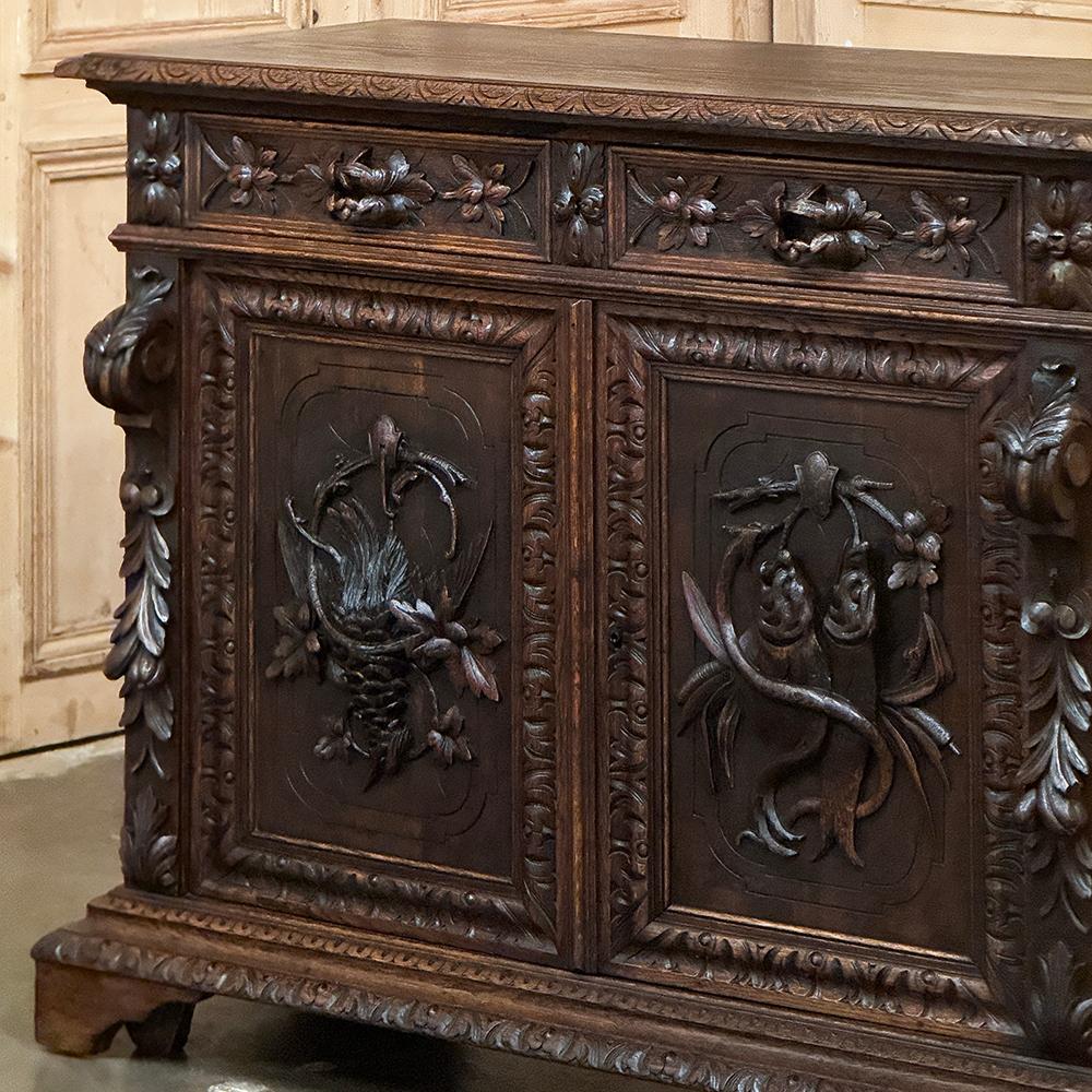 19th Century French Renaissance Hunt Buffet For Sale at 1stDibs