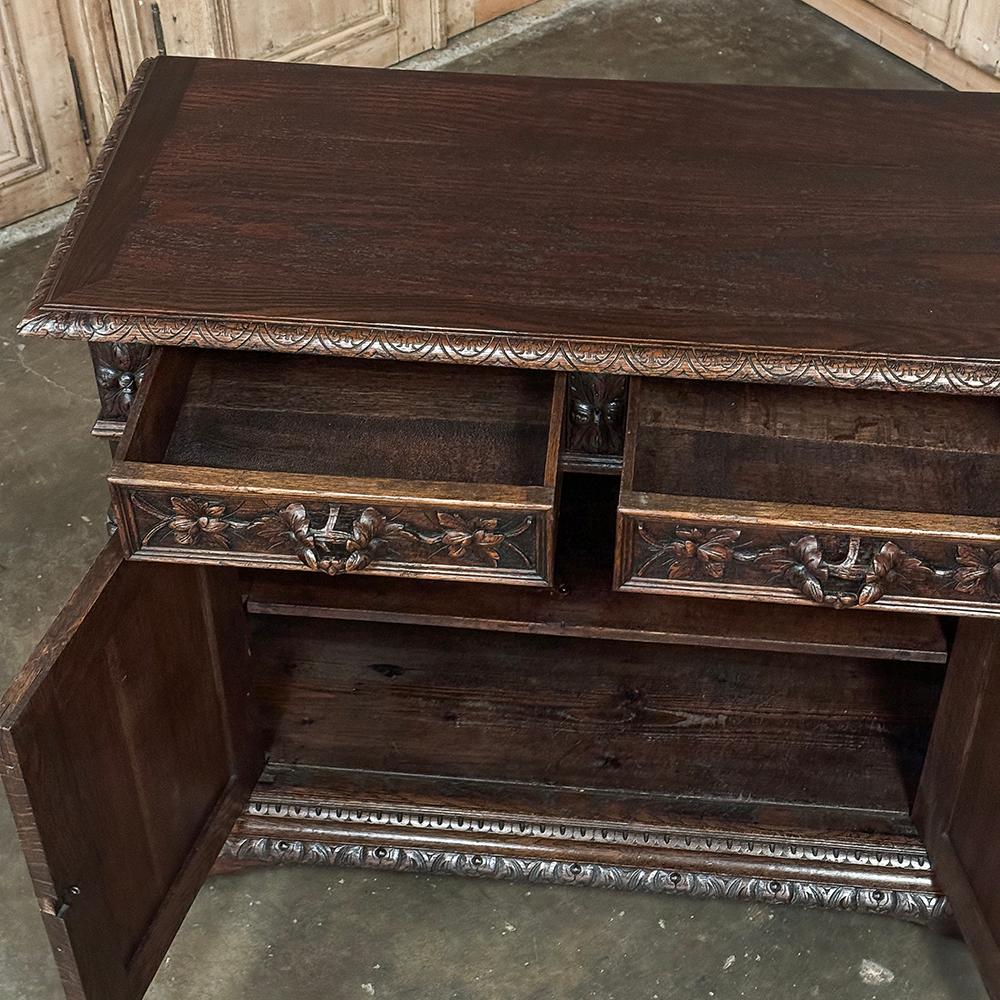 19th Century French Renaissance Hunt Buffet For Sale at 1stDibs
