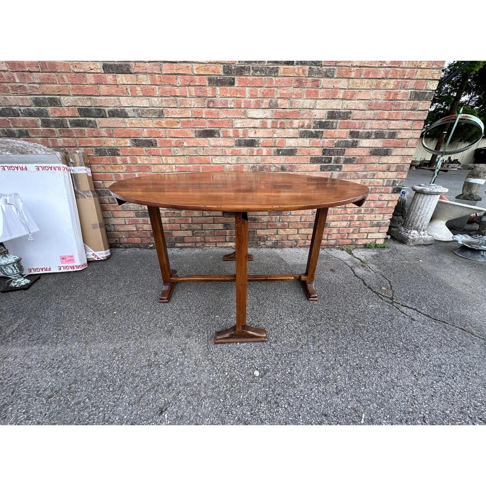 19th Century French Wine Table For Sale at 1stDibs