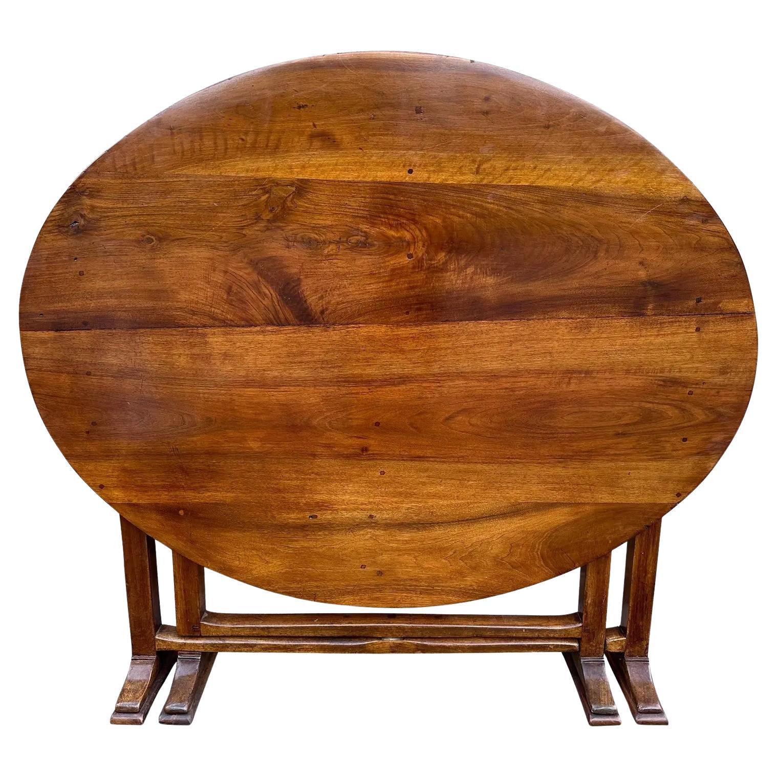 19th Century French Wine Table For Sale at 1stDibs