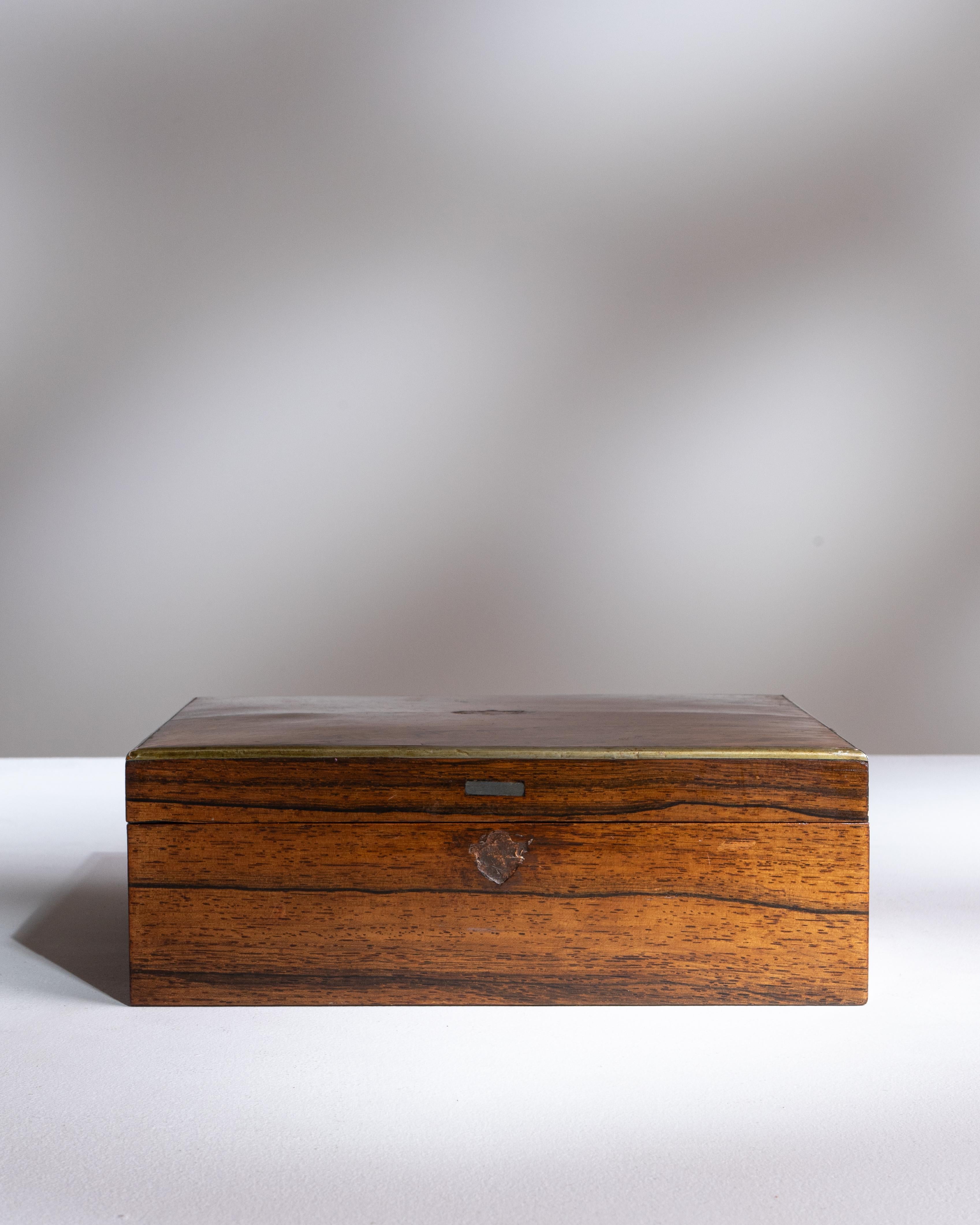 19th Century French Wooden Box For Sale at 1stDibs