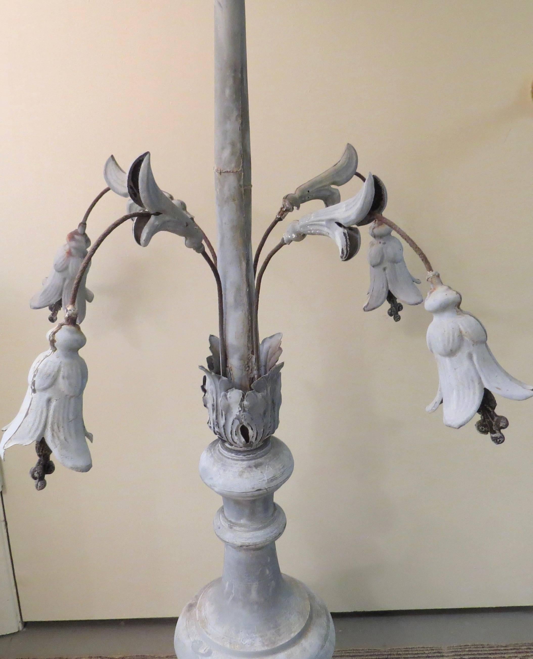 19th Century French Zinc Epi de Faitage with Flower Detail For Sale at ...