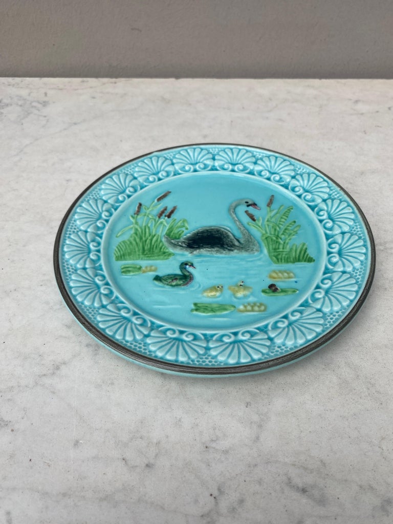 19th Century German Majolica Swan Plate Circa 1900 For Sale at 1stDibs
