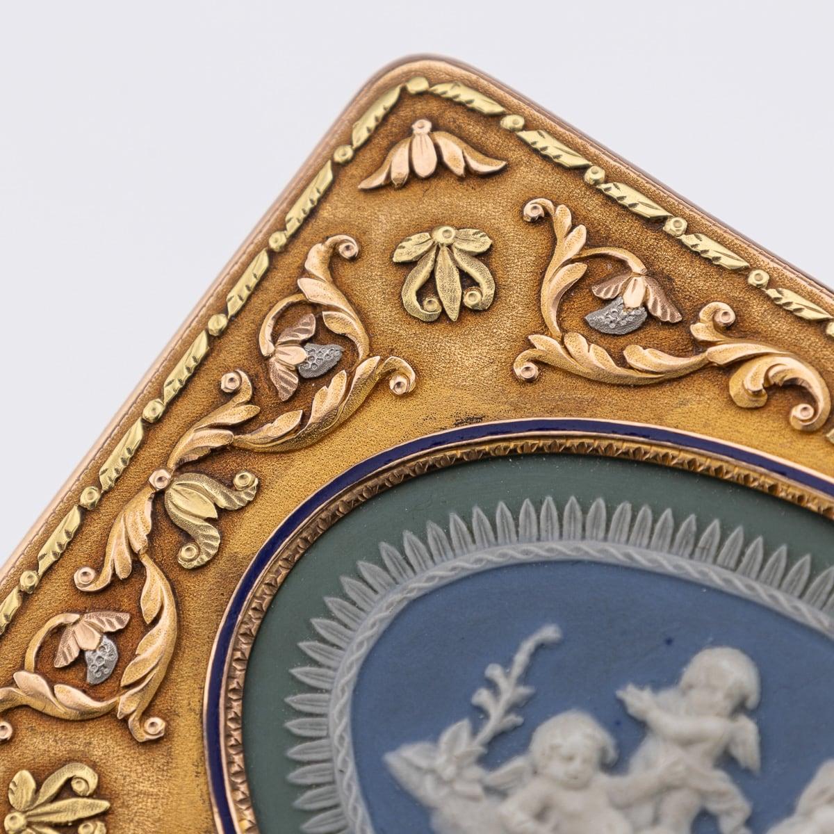 19th Century German Three-Colour 18K Gold and Jasperware Snuff Box, Hanau c.1820 For Sale at 1stDibs