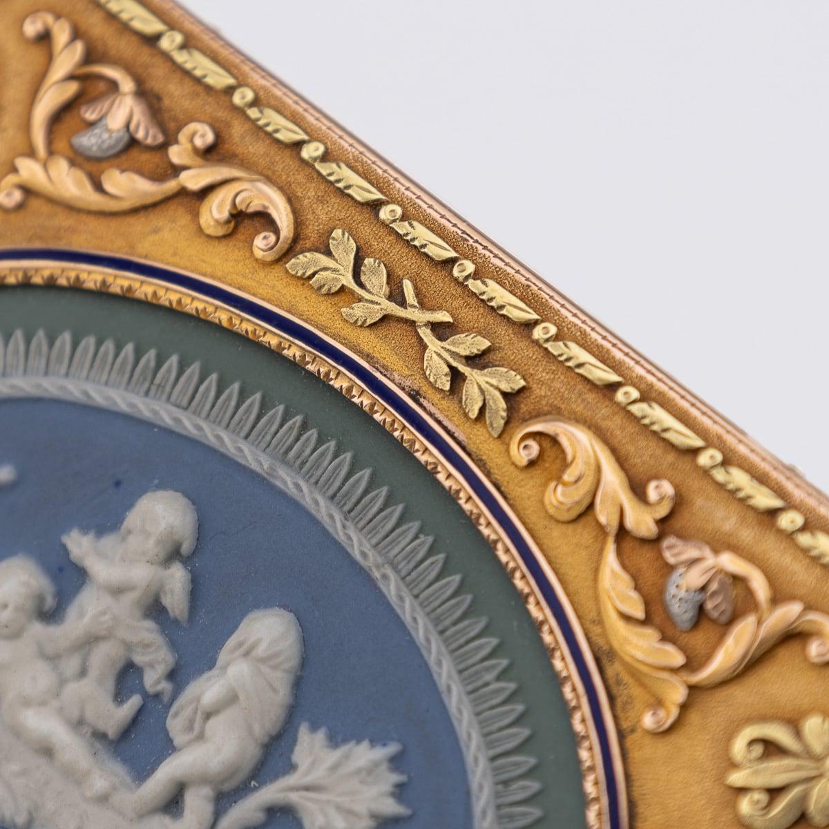 19th Century German Three-Colour 18K Gold and Jasperware Snuff Box, Hanau c.1820 For Sale at 1stDibs