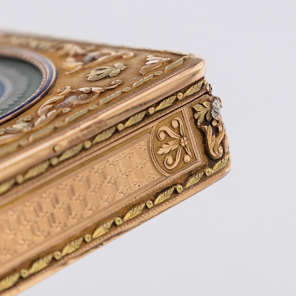19th Century German Three-Colour 18K Gold and Jasperware Snuff Box, Hanau c.1820 For Sale at 1stDibs