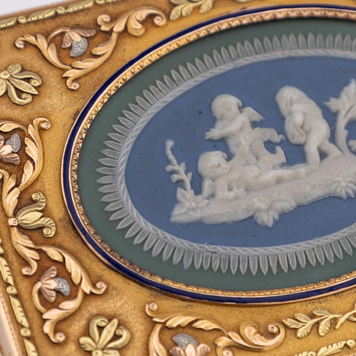 19th Century German Three-Colour 18K Gold and Jasperware Snuff Box, Hanau c.1820 For Sale at 1stDibs