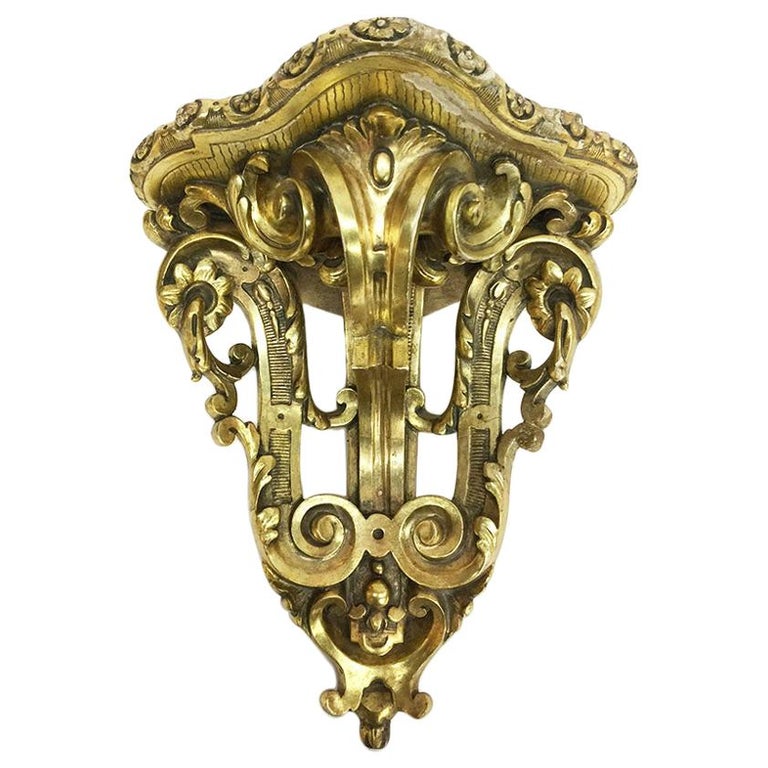 19th Century Gilded Corner Wall Bracket For Sale at 1stDibs