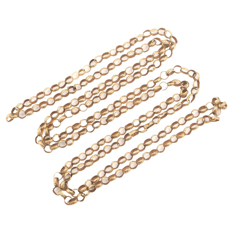 19th Century Gold Long Muff Longchain Necklace For Sale at 1stDibs