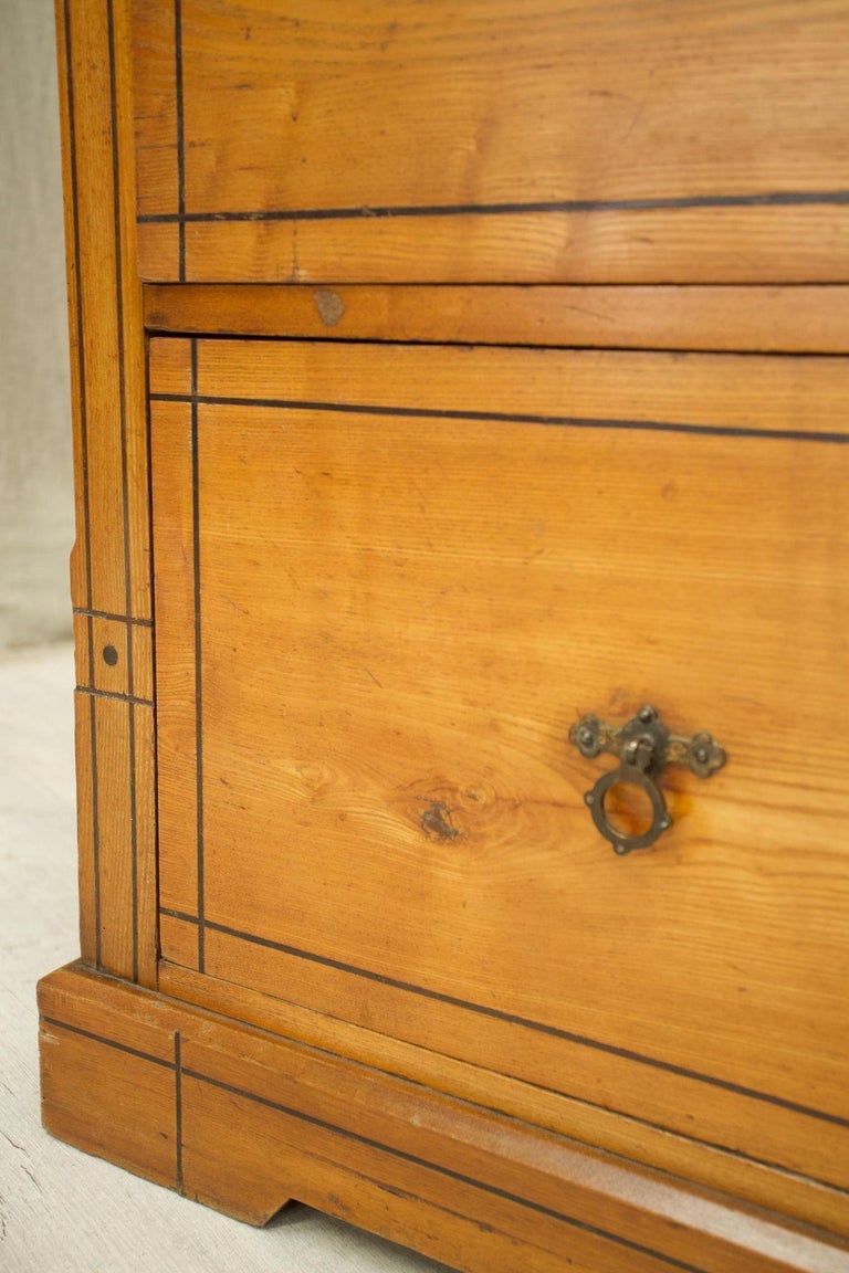 19th Century Gothic Chest of Drawers For Sale at 1stDibs