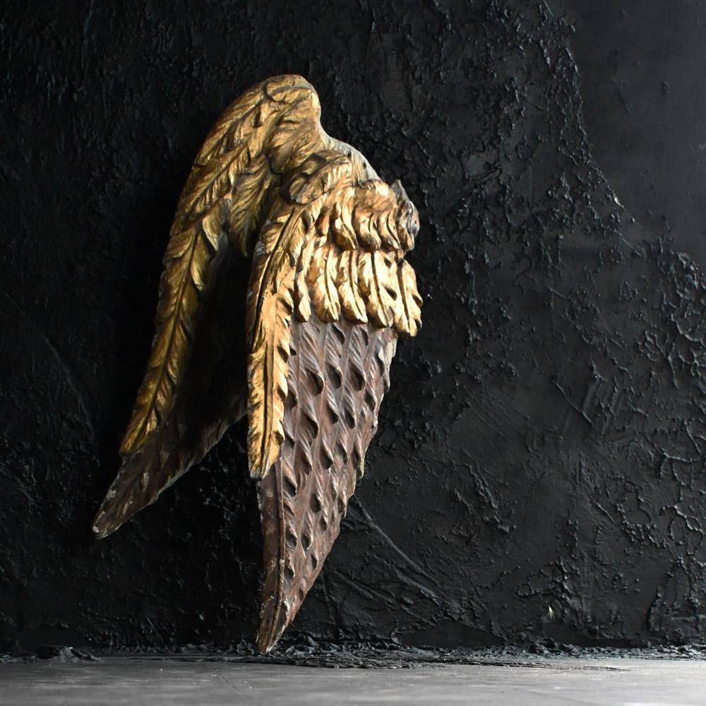 19th Century hand carved Angel Wings For Sale at 1stDibs