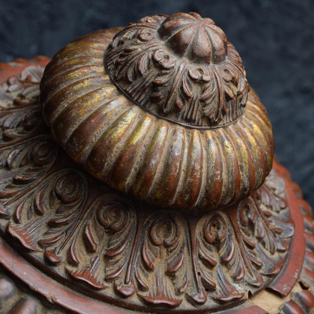 19th Century Hand Carved Walnut Regency Gold Gilded Pair of Boss at 1stDibs