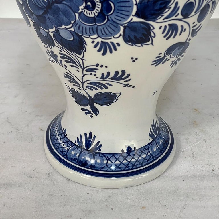 19th Century Hand-Painted Delft Blue and White Lidded Urn For Sale at ...
