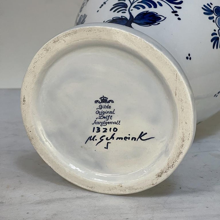19th Century Hand-Painted Delft Blue and White Lidded Urn For Sale at ...
